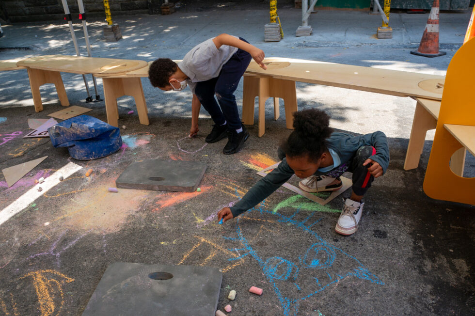 E 119th St (PS/MS 206) between Pleasant Ave and Dead End (East Harlem ...